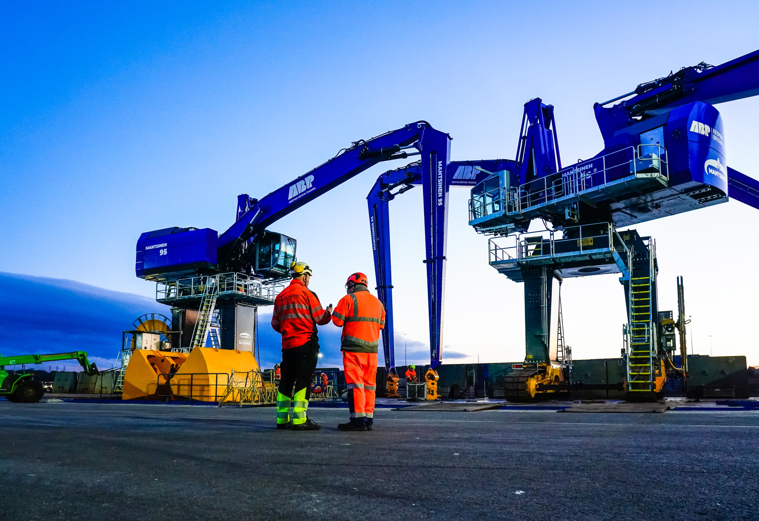 Electric cranes at ABP Ipswich - British Ports Association